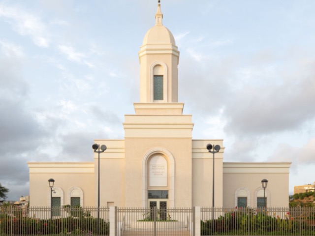 Comienza el programa de puertas abiertas del Templo de Praia, Cabo Verde